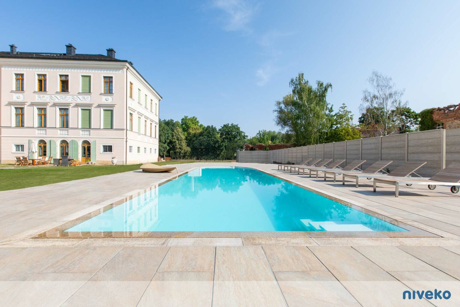 NIVEKO Pools – Hycon